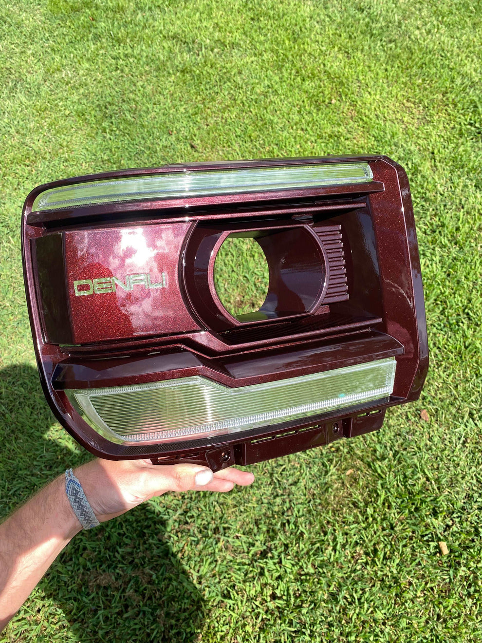 2014-2018 Sierra Color Matched Headlights – Premium Retros